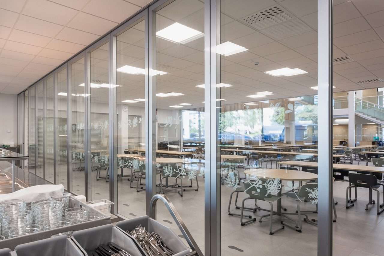 Silencia movable dB glass walls - Scan-Mikael